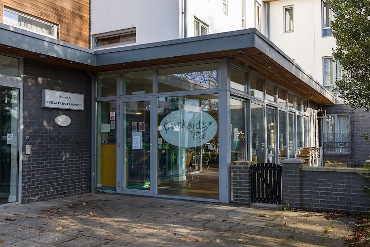 The Parkside Cafe - Cafe Restaurant Bar