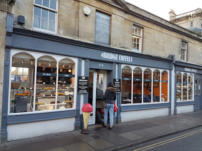 Pulteney Bridge Coffee Shop - Cafe Restaurant Bar