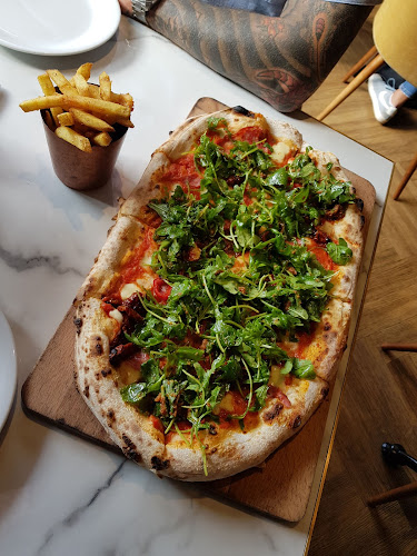 Signature Bar and Restaurant - Cafe Restaurant Bar