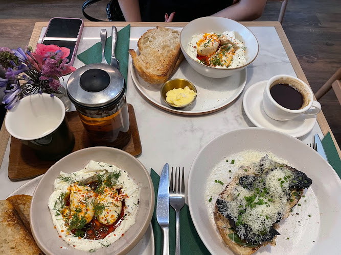 Neighbourhood Cafe - Cafe Restaurant Bar Neighbourhood Cafe - Cafe Restaurant Bar