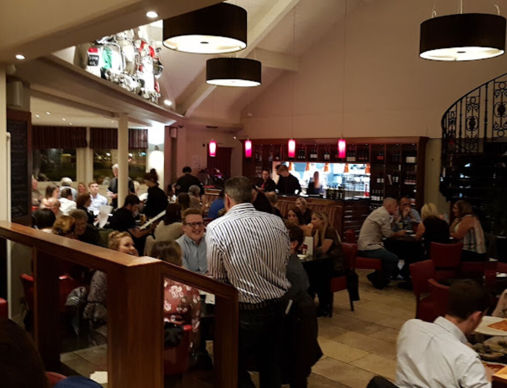 Capri Bistro Horbury - Cafe Restaurant Bar