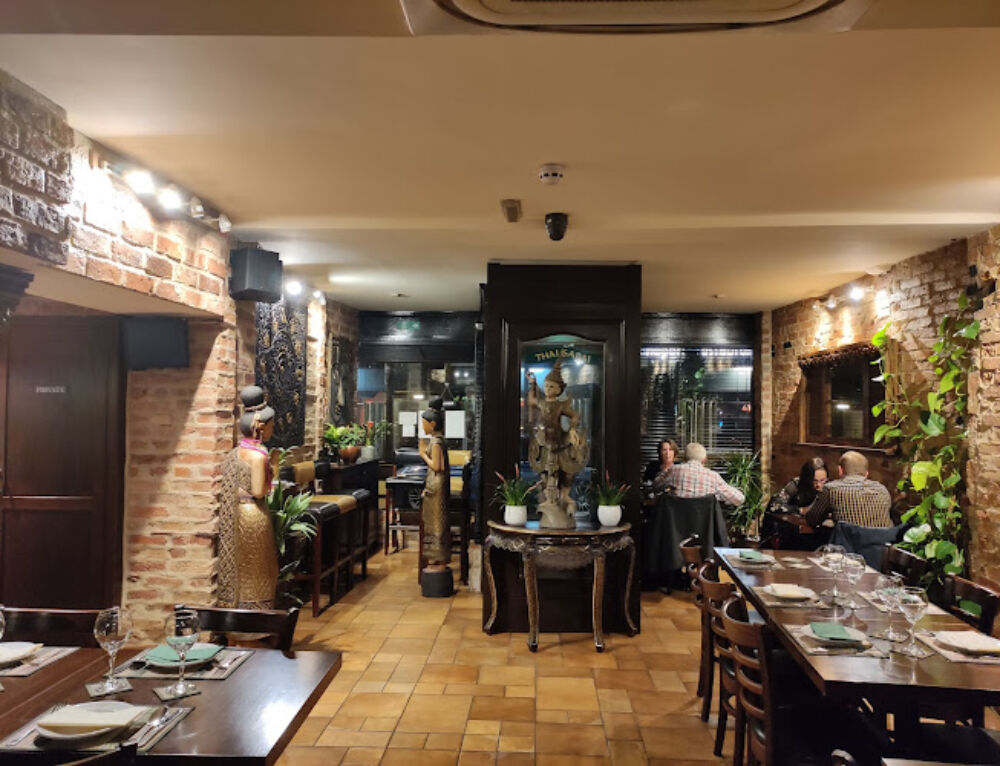 Milestone Brewery & Tap - Cafe Restaurant Bar