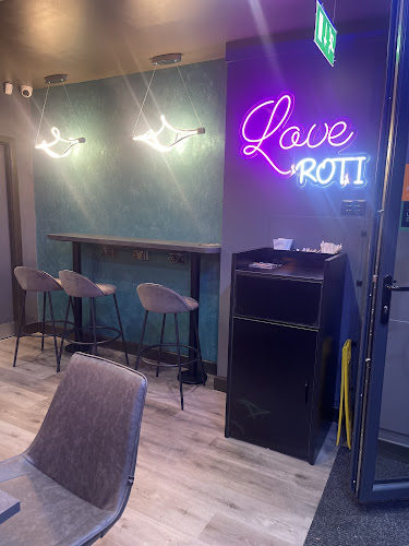 Cafe Roti - Cafe Restaurant Bar