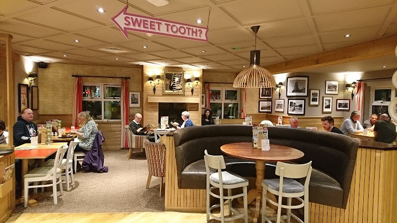 Market Cross - Cafe Restaurant Bar