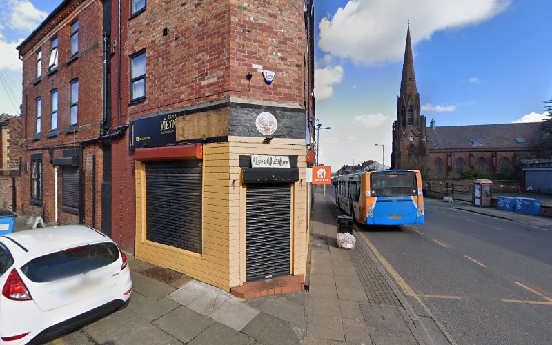 Cafe Bucci - Cafe Restaurant Bar